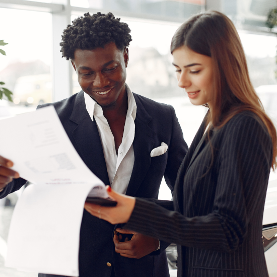 Acheteur international : fiche métier et diplômes | IPAG Business School